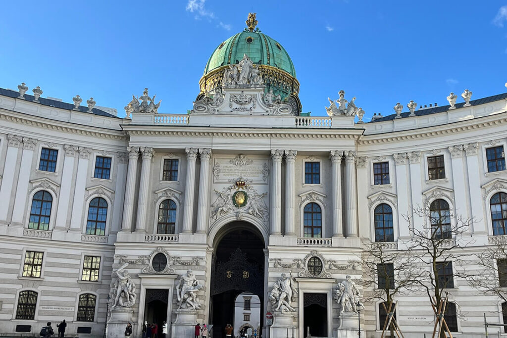 Ultimate Vienna Travel Bucket List | Top 30+ Things to Do